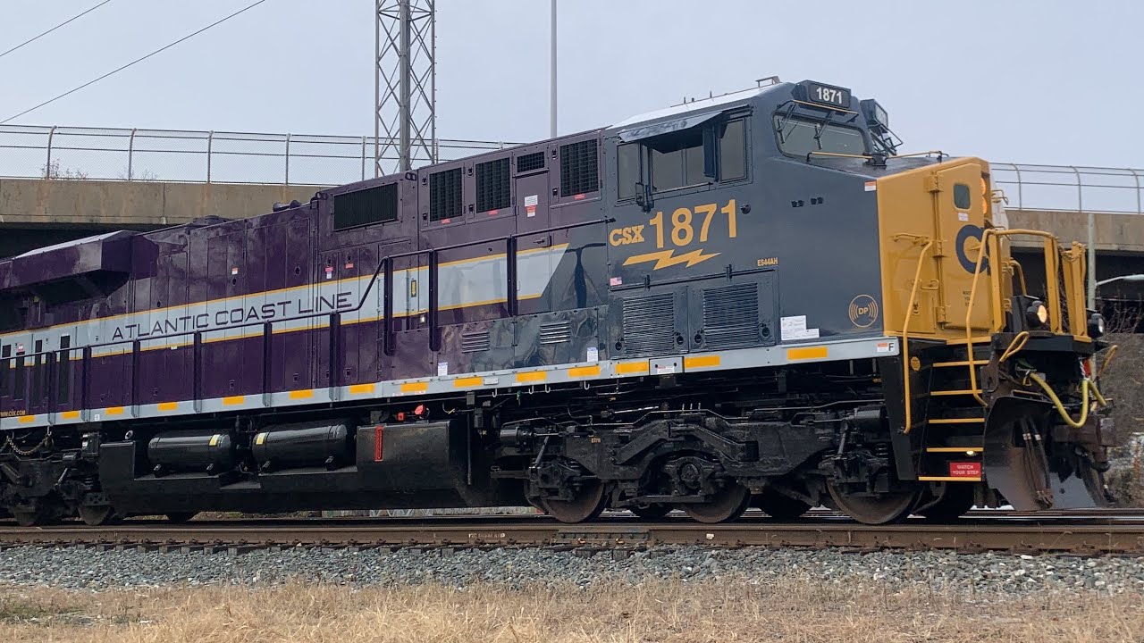CSX I032-04 with ACL Heritage Unit Leading - YouTube