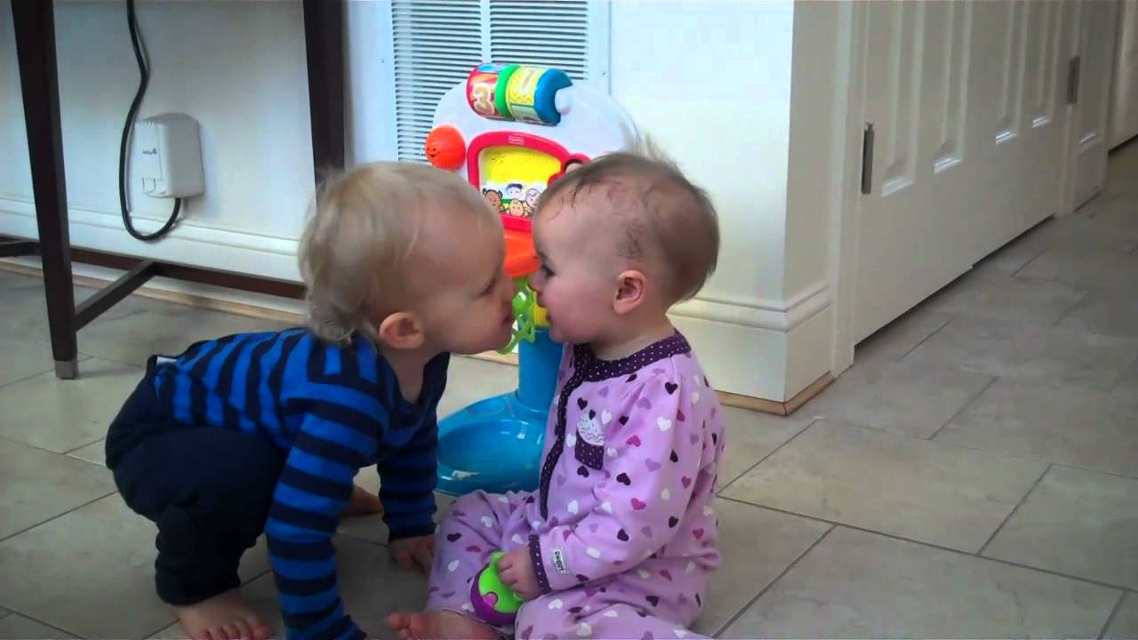 Kissin Cousins Youtube