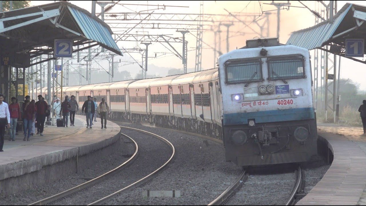 10 In 1 - Aggressive Trains On Sharp Curves - Fantastic Evening & Night ...