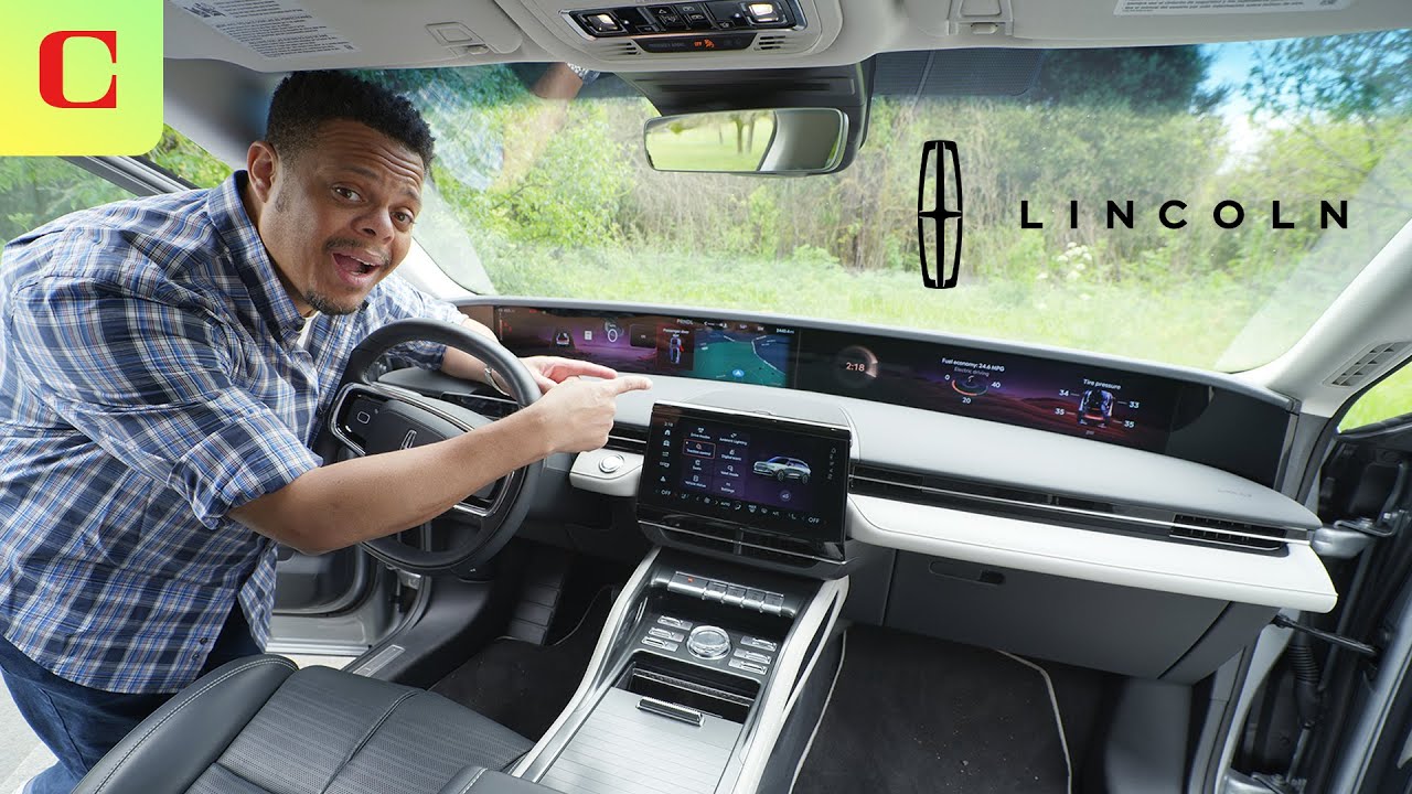 Lincoln's Ultrawide Dashboard Display Road Tested - YouTube