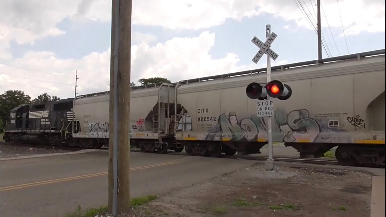 NS 5334 North - Wyandotte, MI - 7/19/23 - YouTube