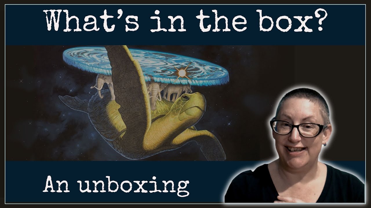 What's in the Discworld box? - YouTube