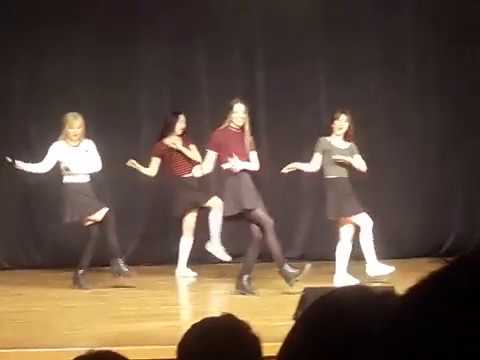 Kore Kültür Günü K-Pop Dans Gösterisi