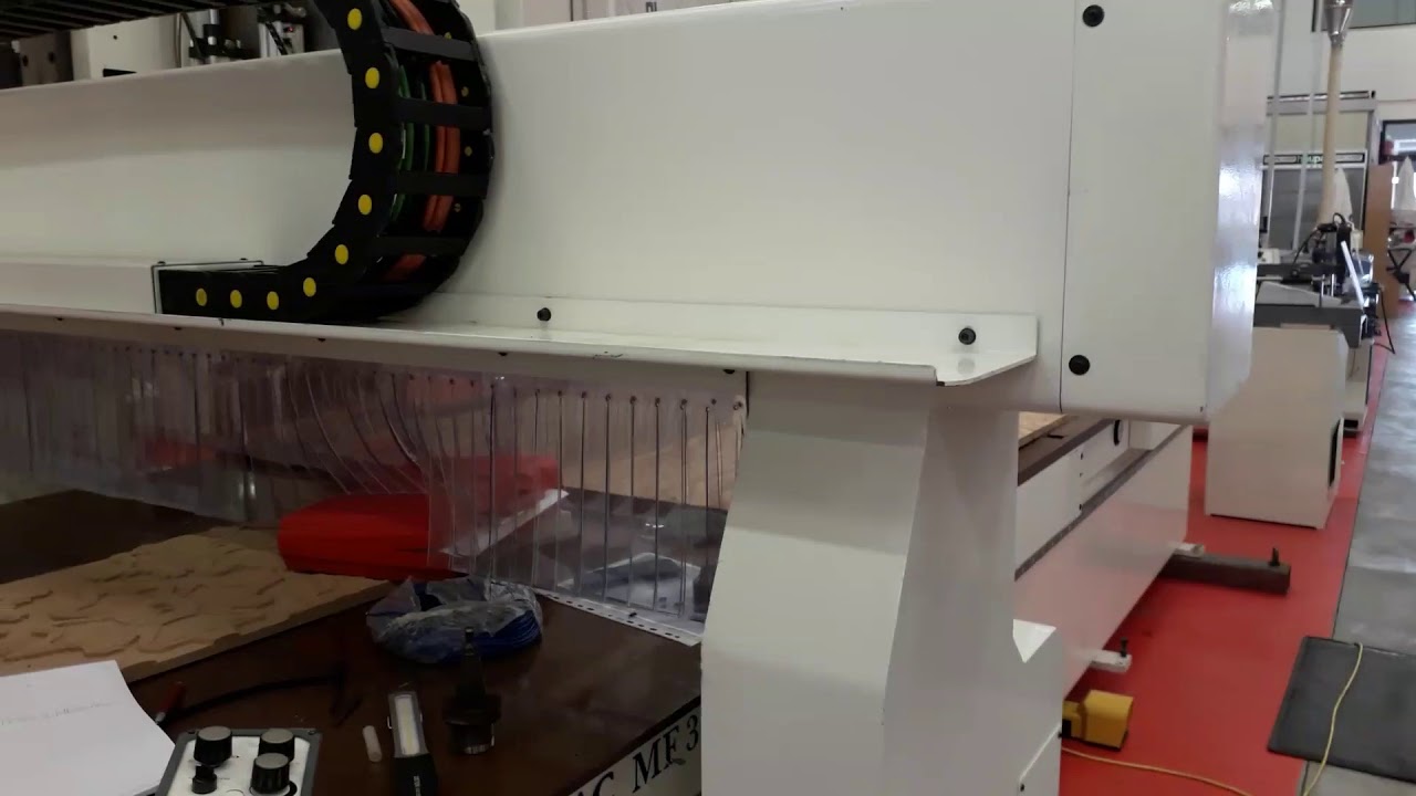 Centro di lavoro a controllo numerico COMAC - ITALY MF 30.15 - Norme CE ...