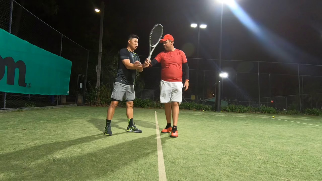 Tennis lesson with Coach Ari - YouTube