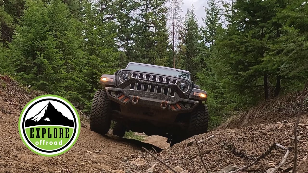 Jeep JLU off roading to do some Rock hounding - YouTube