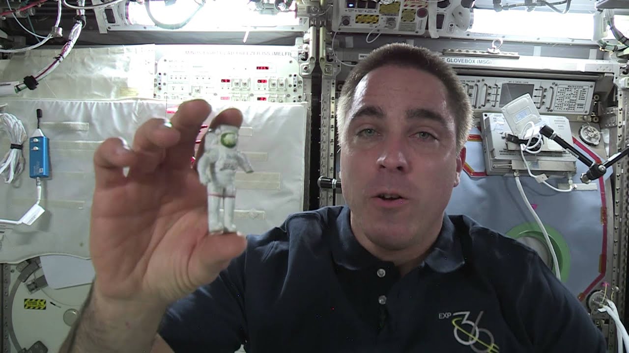 Inside the ISS - Lucky Man - YouTube