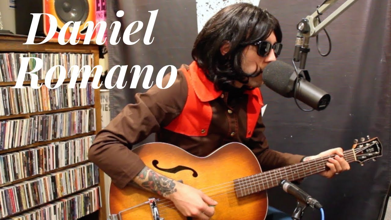 Daniel Romano performing "The Long Mirror of Time" live on Lightning ...