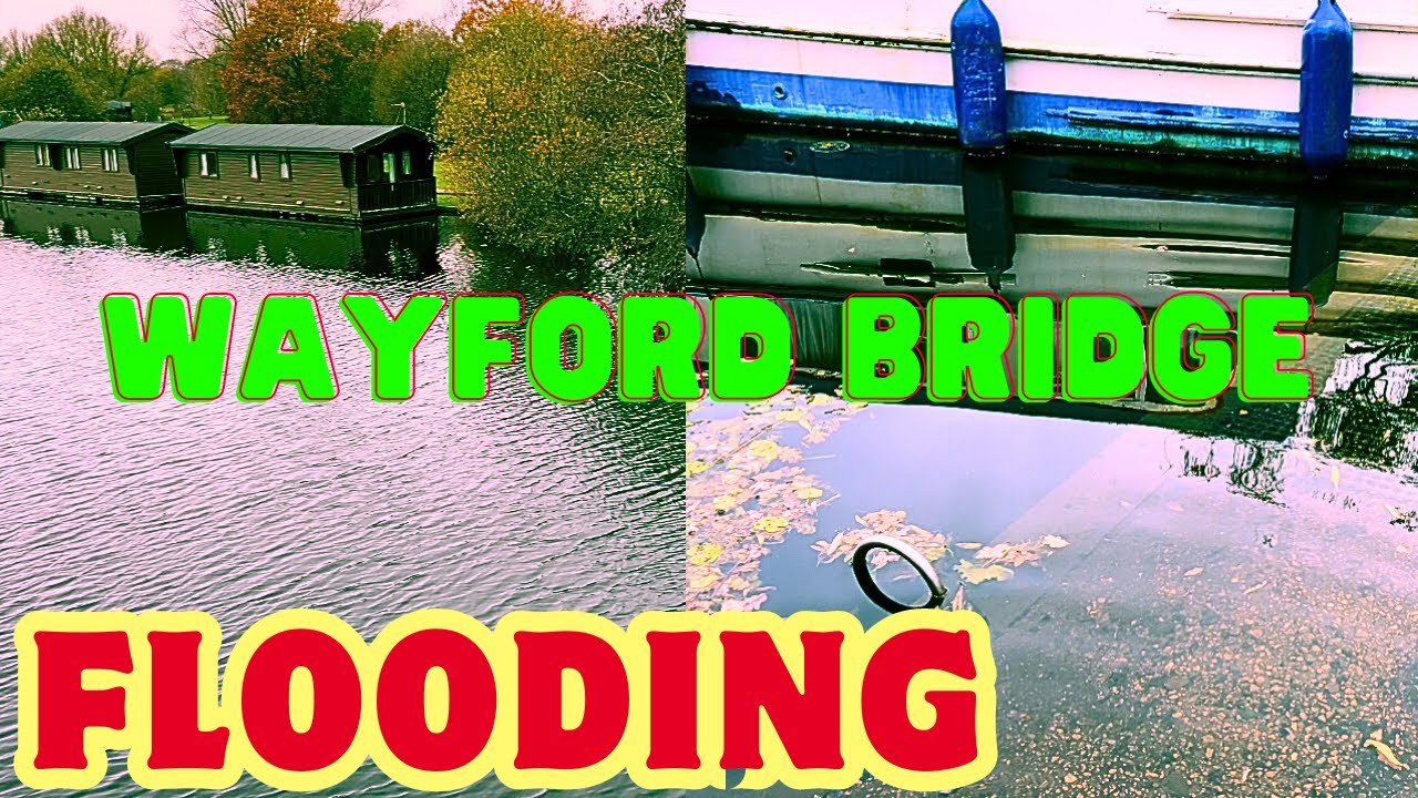 Wayford Bridge Flooding High Tides Rough Wind Rain Cause The River ant ...