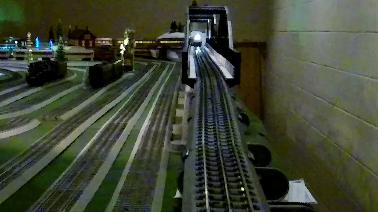Basement 0-Gauge model railroad layout! Model Trains, Lionel, cool view ...