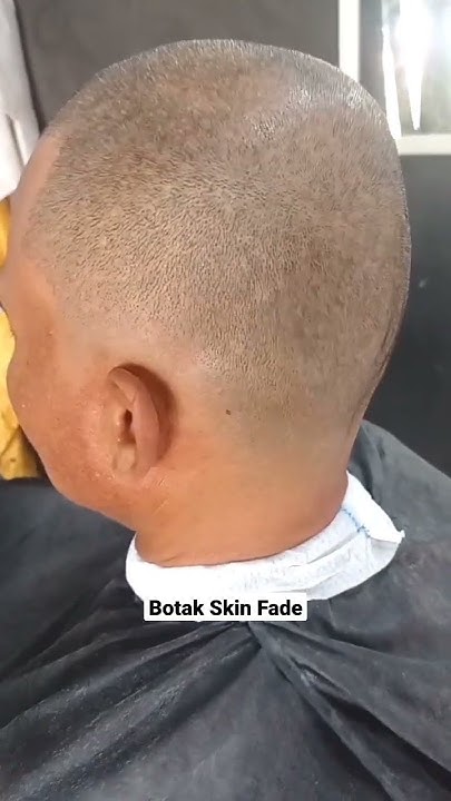 CUKUR BOTAK KEREN//haircut skin fade #pangkasrambutbangbrew - YouTube