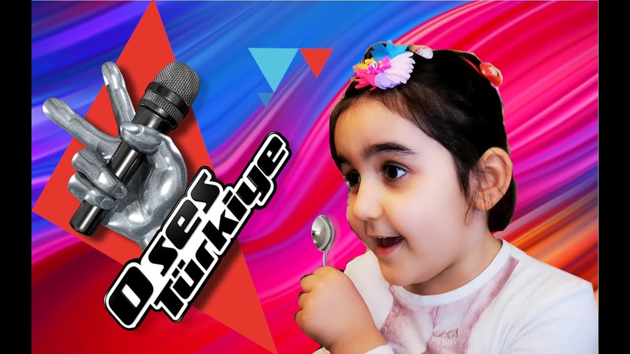 O SES TÜRKİYE'de çılgın yarışmacı parçalarını seslendiriyor - YouTube