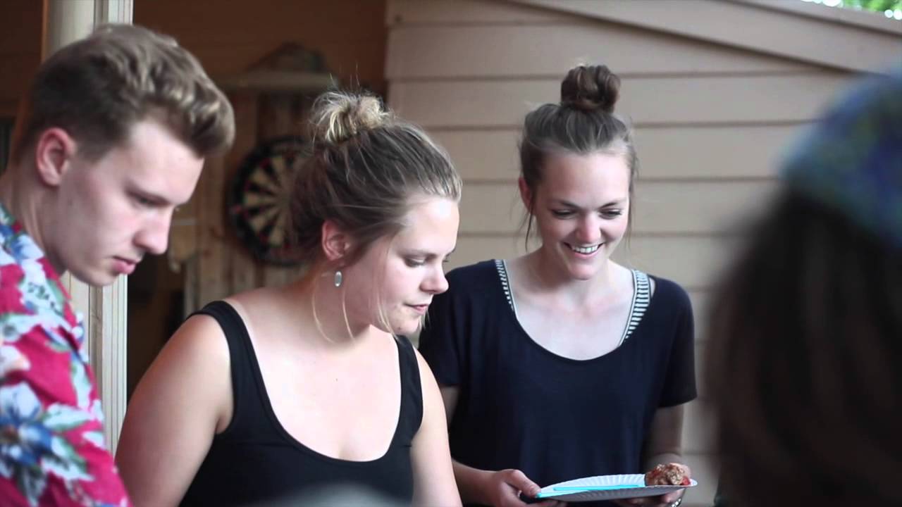 An Australian Thanksgiving 2014 - YouTube