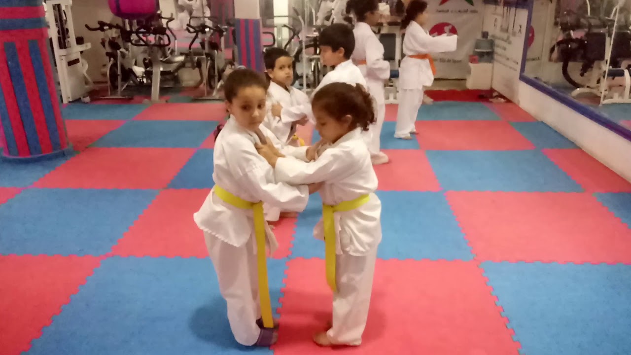 Uki otoshi judo dans l'association Aousserd de sport Dakhla - YouTube