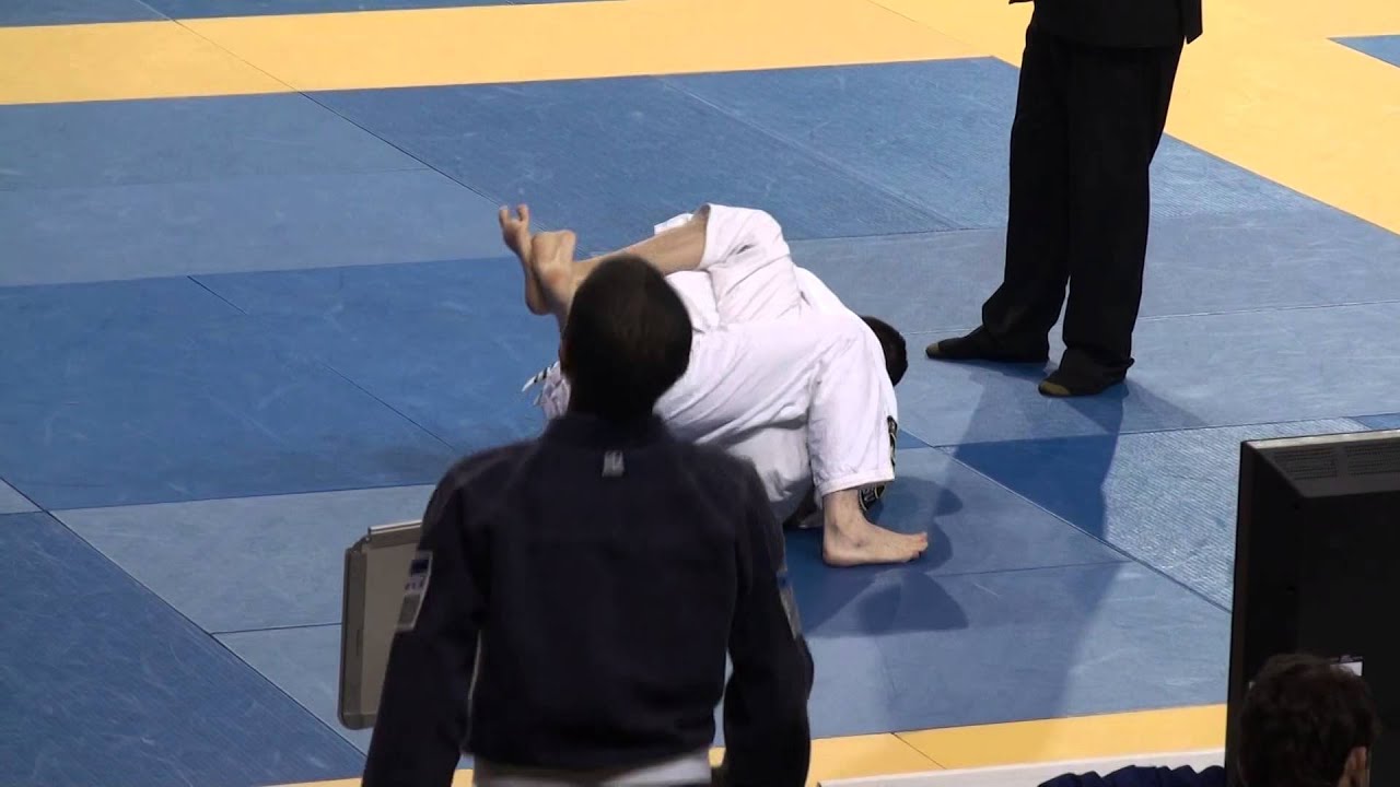 Frank Cline Pans 2014 Match 1 - YouTube