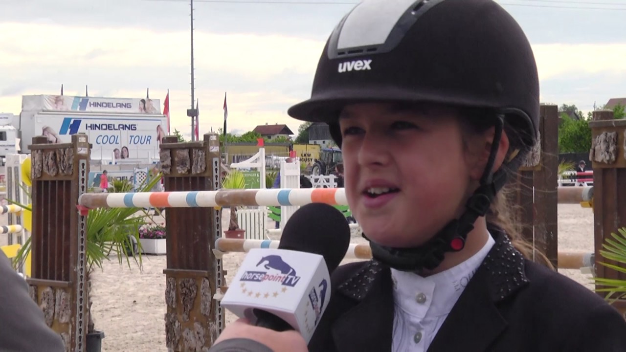 Im Interview: Lena Binder... - YouTube