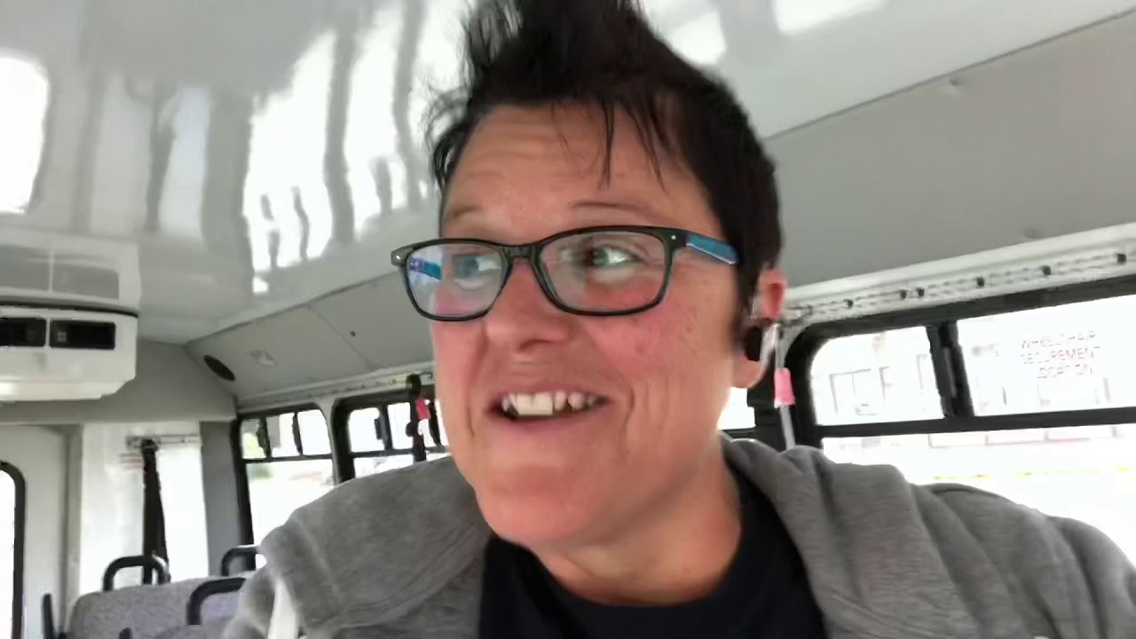 School bus driver - YouTube