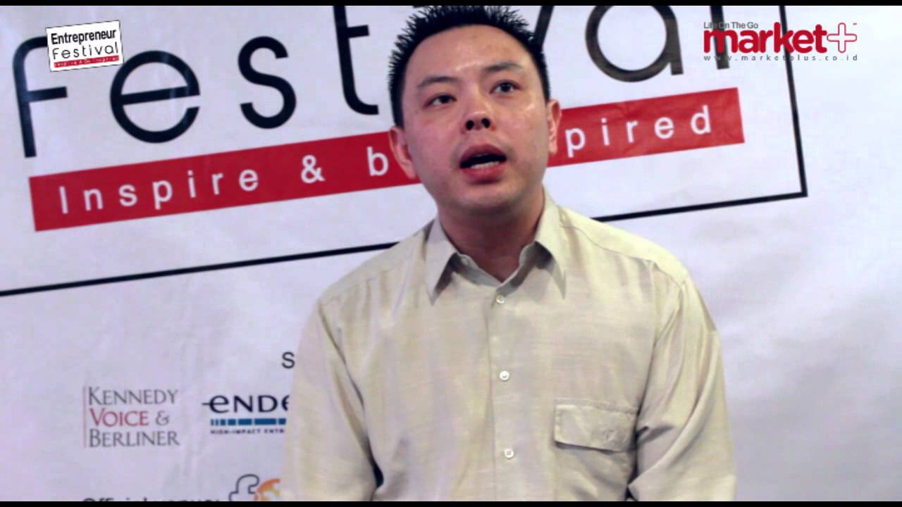 #EFes2013 - Andrew Darmoko (Owner @ Valf Records) - YouTube