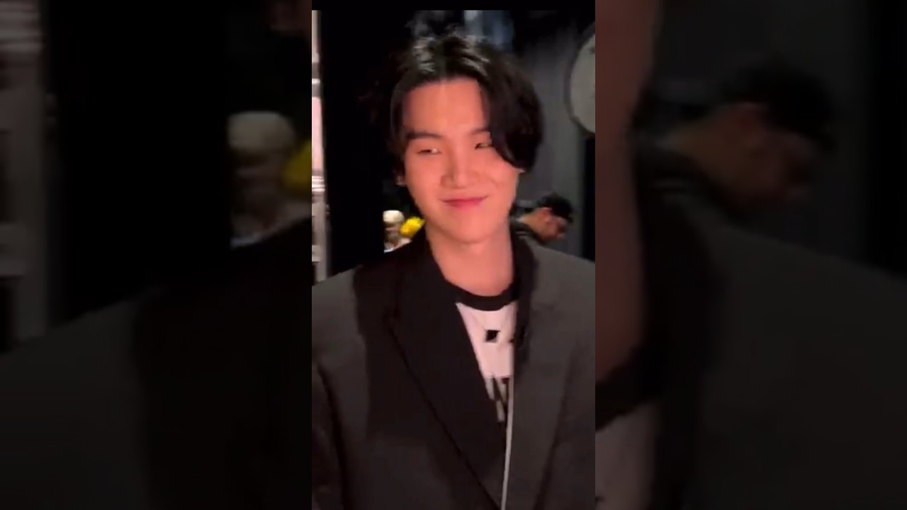 Look at that pout smile of BTS Suga guest at Jimmy Fallon show #bts # ...