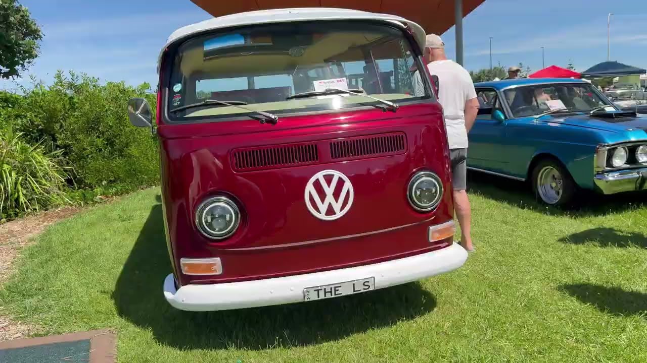 The Wilson’s go to Coffs Jetty Markets and Car Show - YouTube