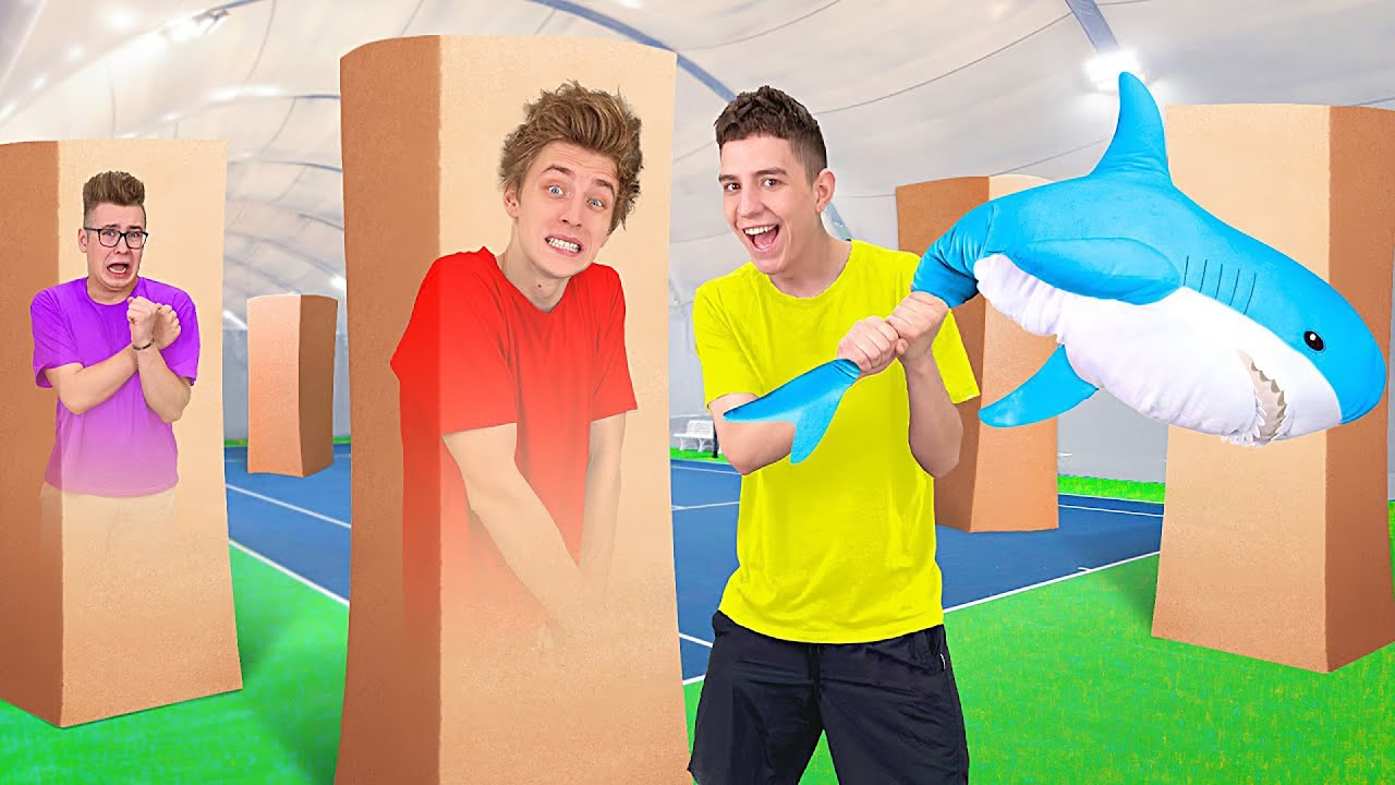 EXTREME HIDE AND SEEK IN BOXES CHALLENGE - YouTube