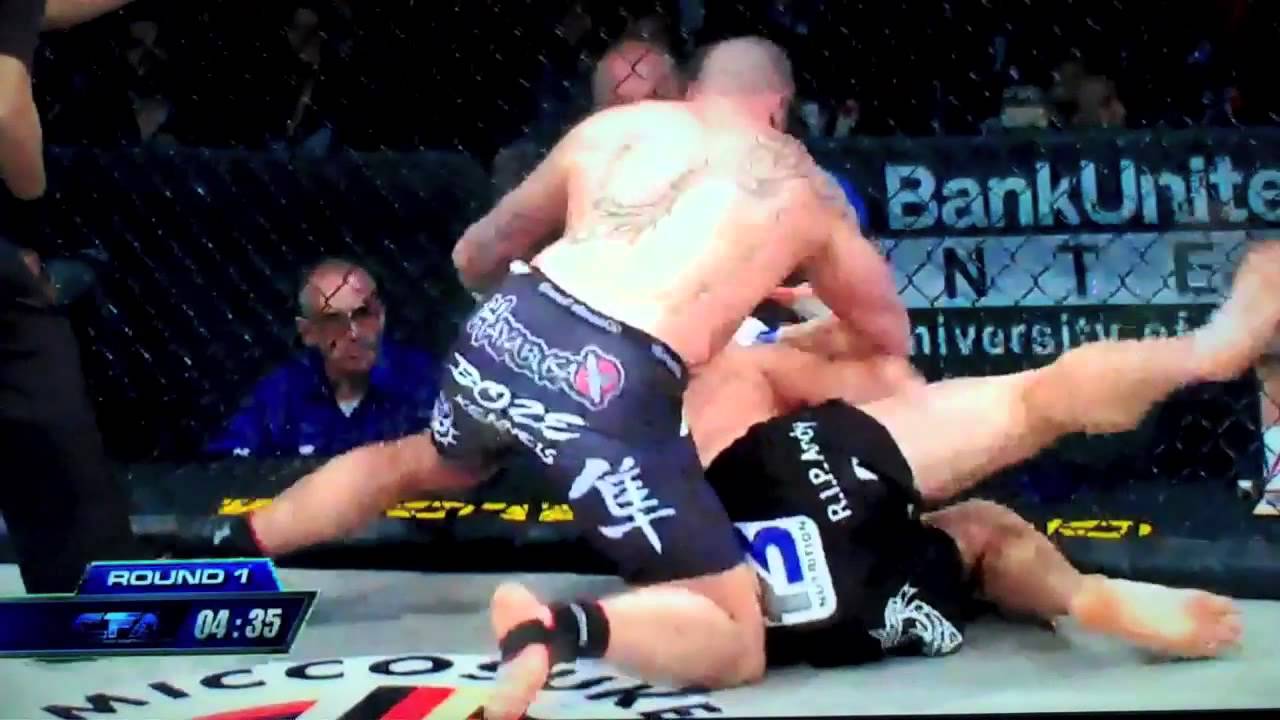 James mcsweeney vrs Dion Staring - YouTube