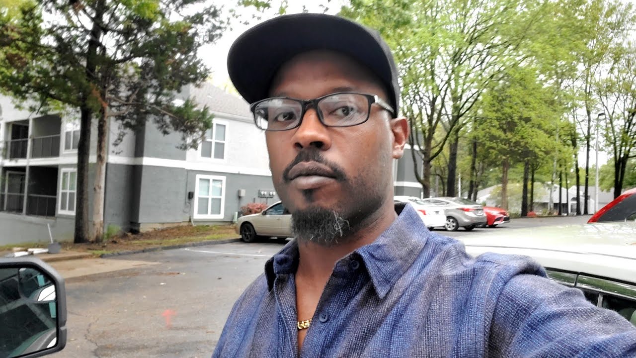 Stately Men's Subscription Presidential Box - YouTube