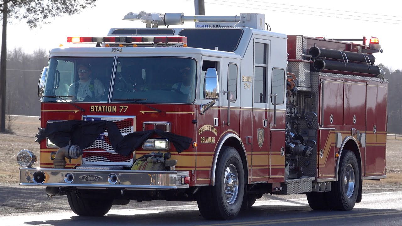Georgetown Fire Company Engine 77-4 Responding - YouTube