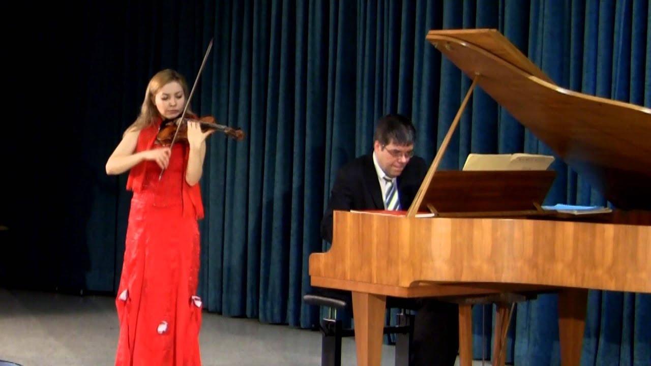 Tzigane - Maurice Ravel - YouTube