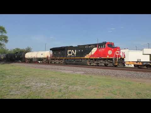 CN M302 - YouTube