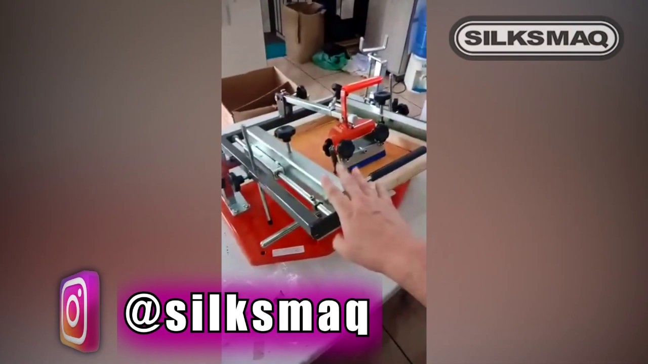 Imprimindo copo descartavel na maquina de silk Cilíndrica SC 160 ...