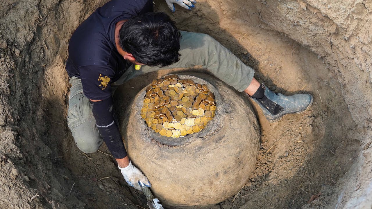 Biggest Treasure Discovered by Metal Detector in 2024 || TREASURE MEGA ...