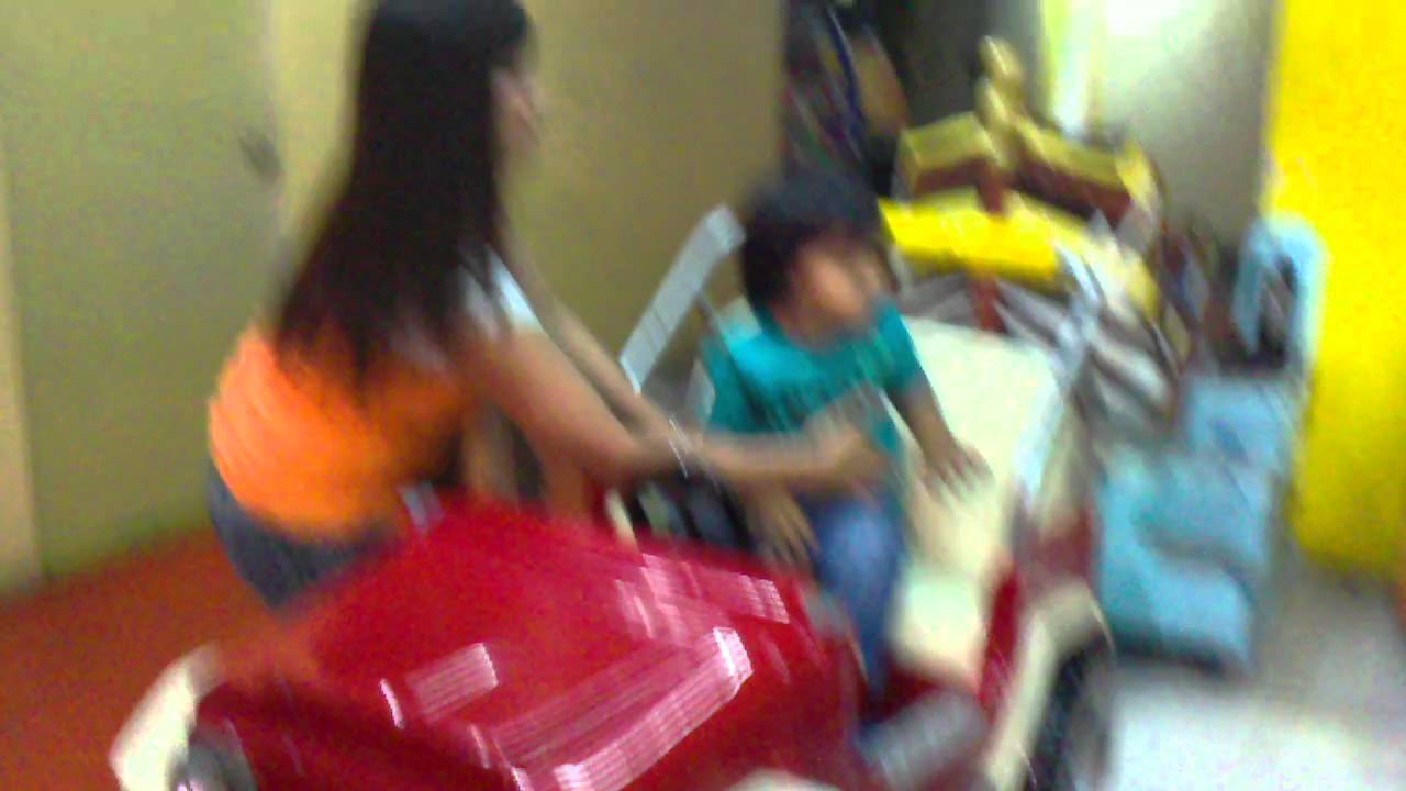 mommy en kyle @ rob.manila - YouTube