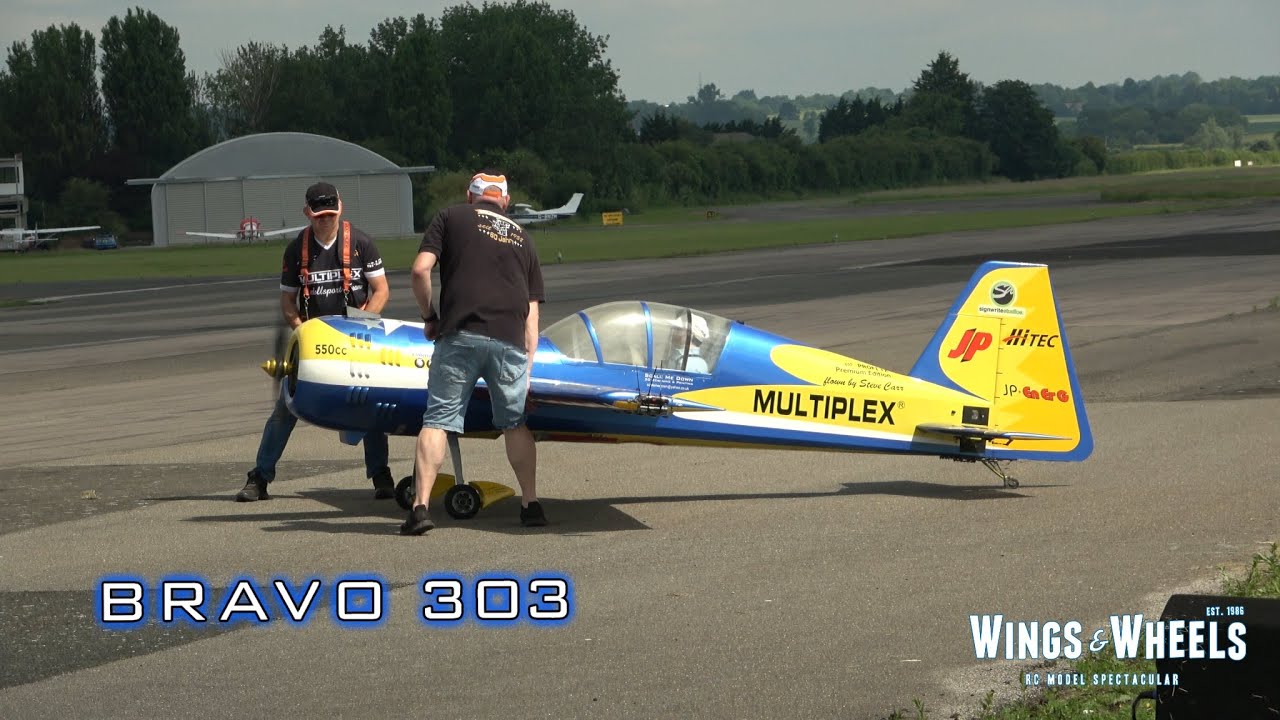 HUGE !! Pilot RC Yak 54 – 180″ (4.58m) 550cc - Wings & Wheels 2021 ...