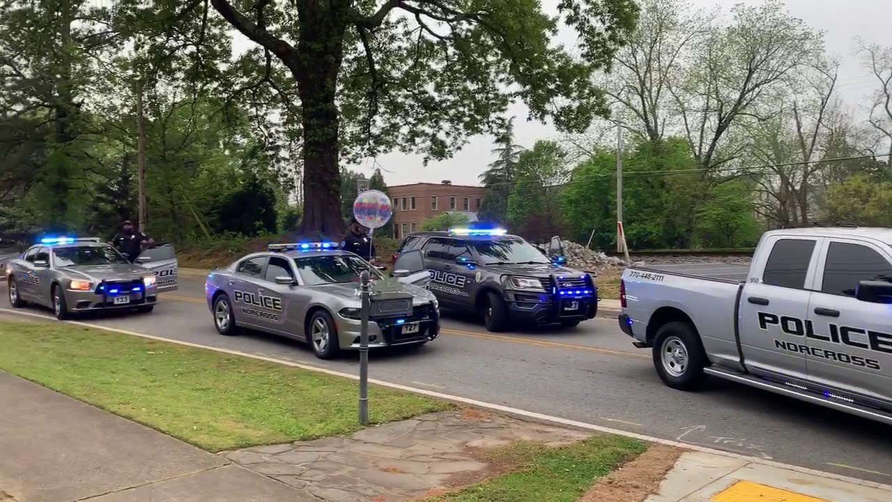 Norcross First Police Visit Evelyn "Bud" Norman - YouTube