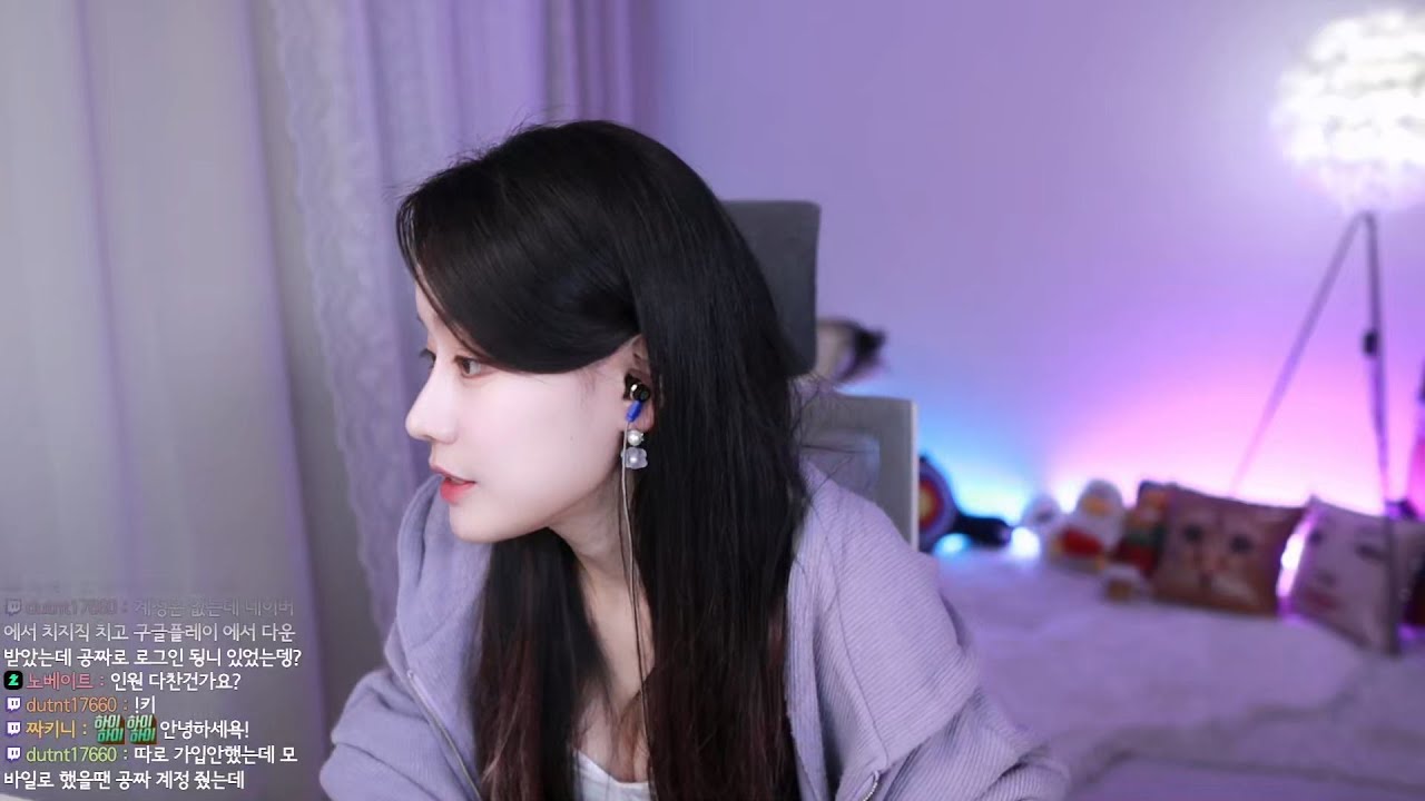 240221 생방송 다시보기 (1440p) - YouTube