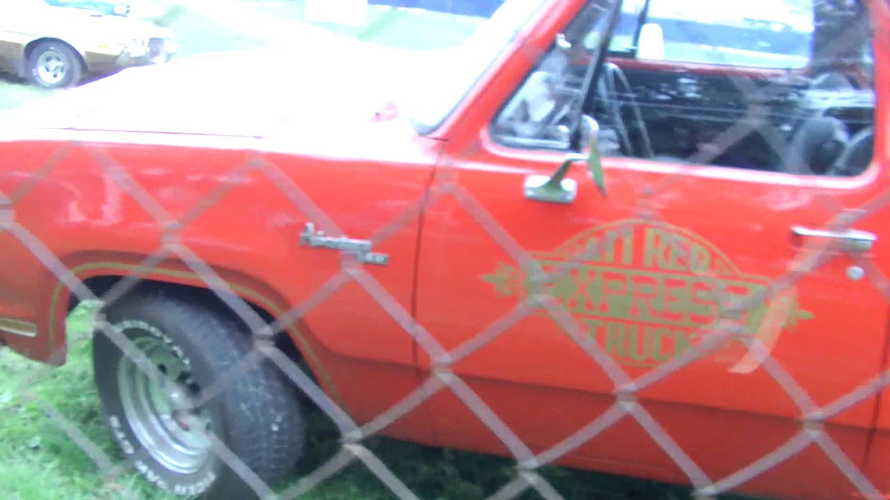 Car Spotting - 1979 Dodge Ram Lil Red Express - YouTube