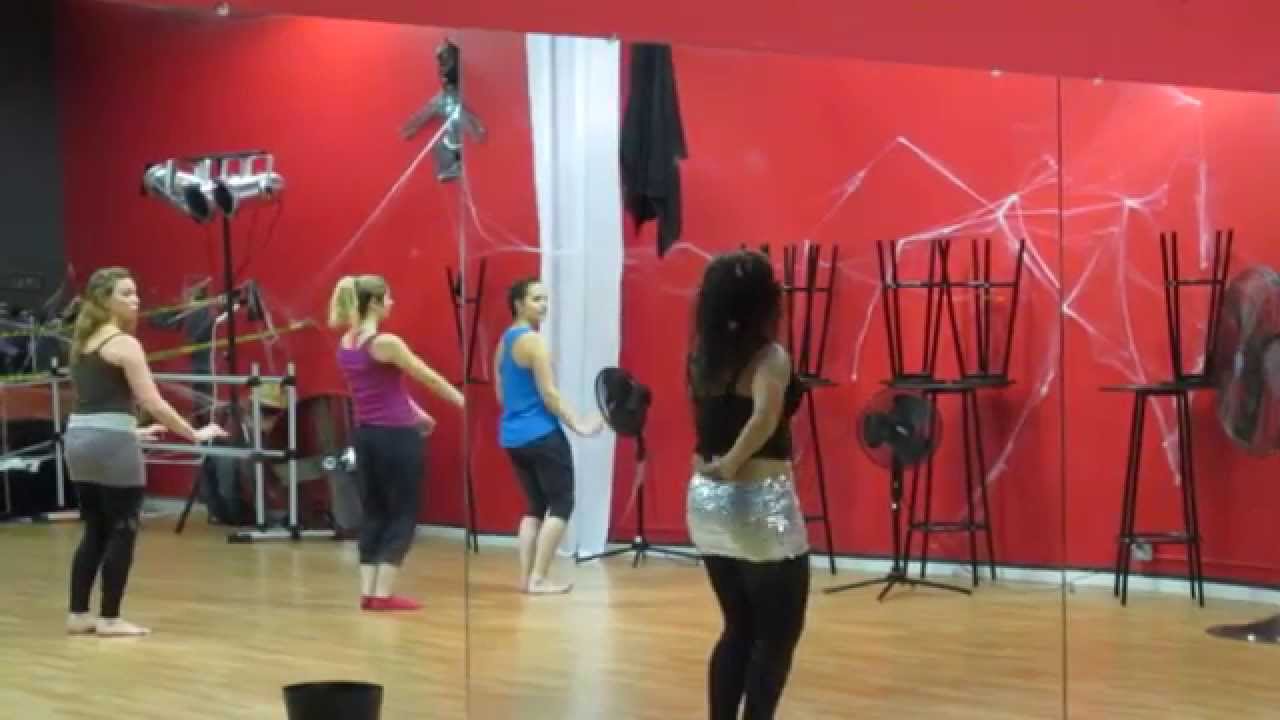 Belly Dance Blast with Bella at Salsa N' Seattle (11.5.2014) - YouTube
