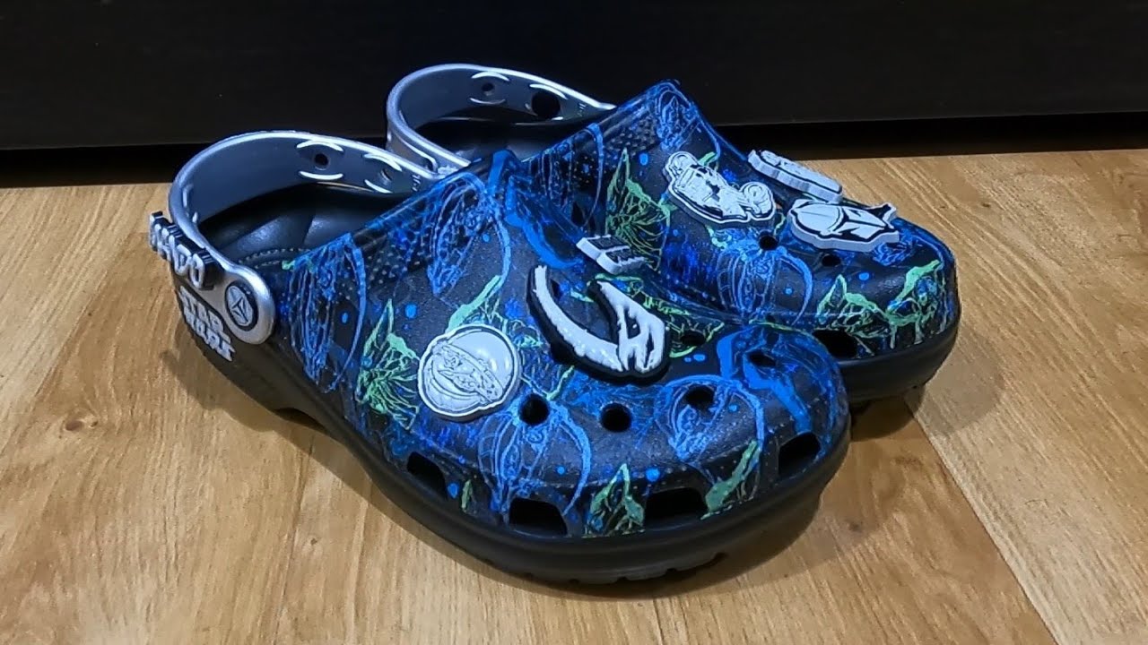 CROCS CLASSIC GROGU CLOG CLOSER LOOK CROCS CLOGS SHOES REVIEW REVIEWS ...