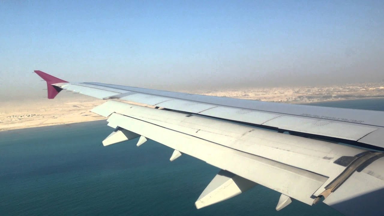 Qatar Airways QR507 Trv to Doh landing - YouTube