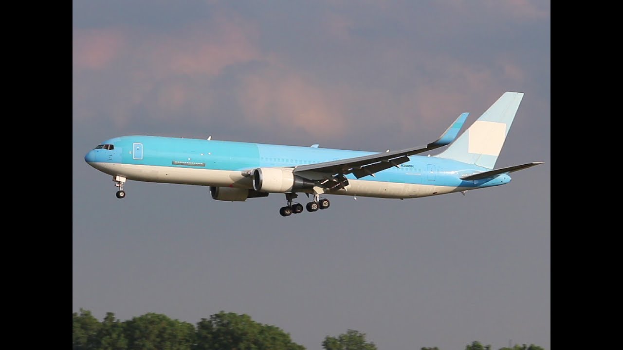 Kalitta 767 delivery, YIP. - YouTube