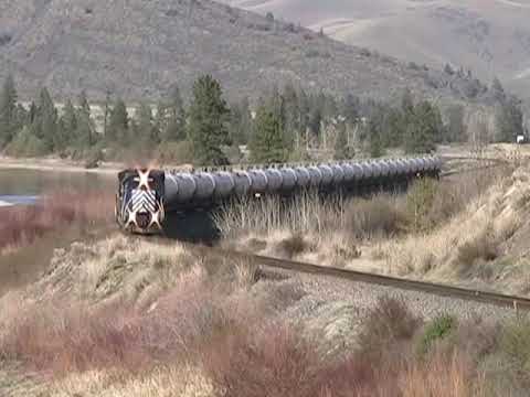 Montana Rail Link "Night Gas Local" w/MRL #332; April 2010 - YouTube