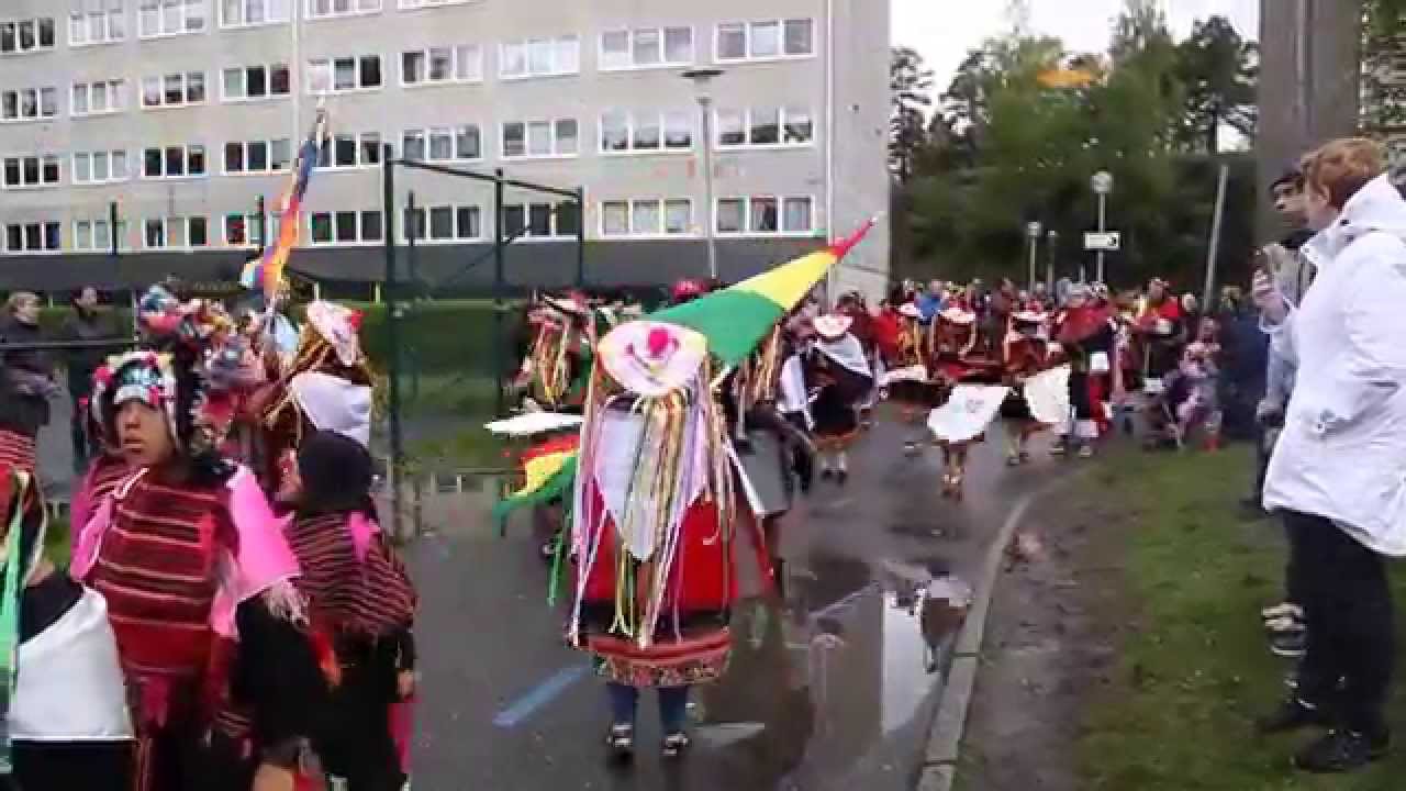 Hammarkullen karnevalen Göteborg 2015 - YouTube