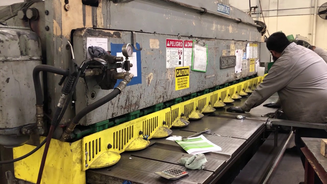 Cincinnati Model 2514, 1/4" x 14' Mechanical Shear - YouTube