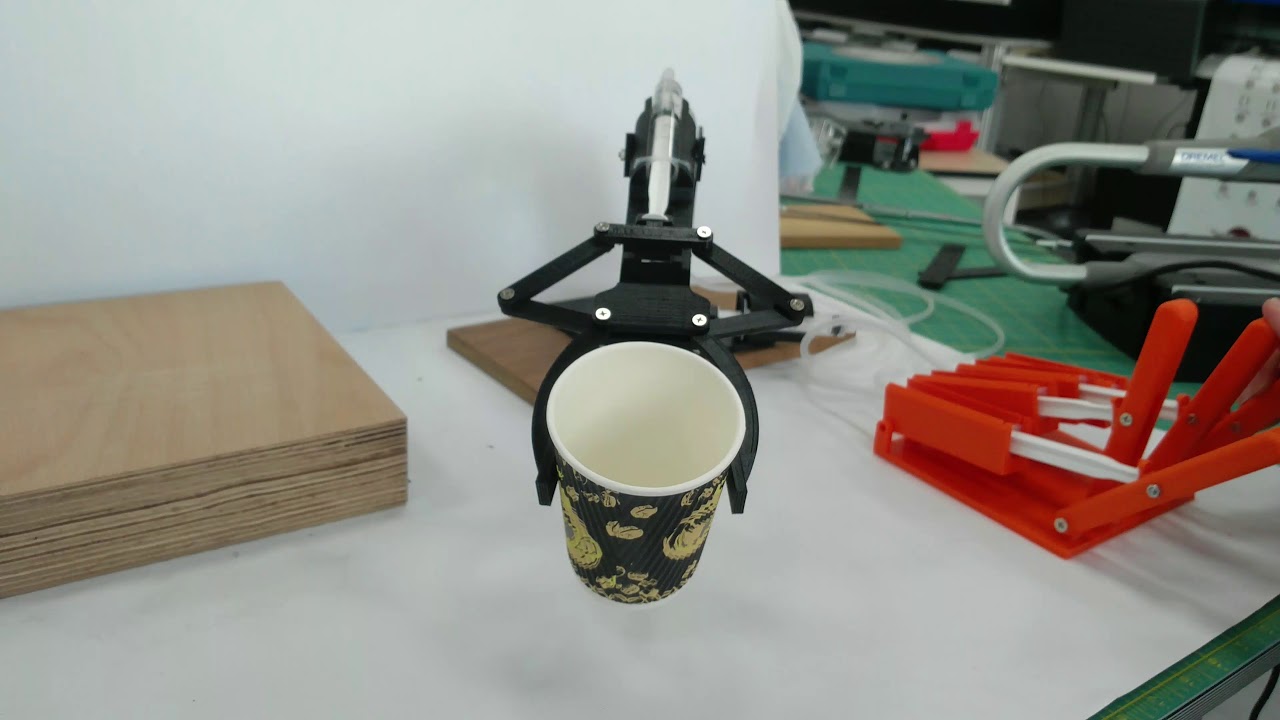 3D printed Hydraulic Arm - YouTube