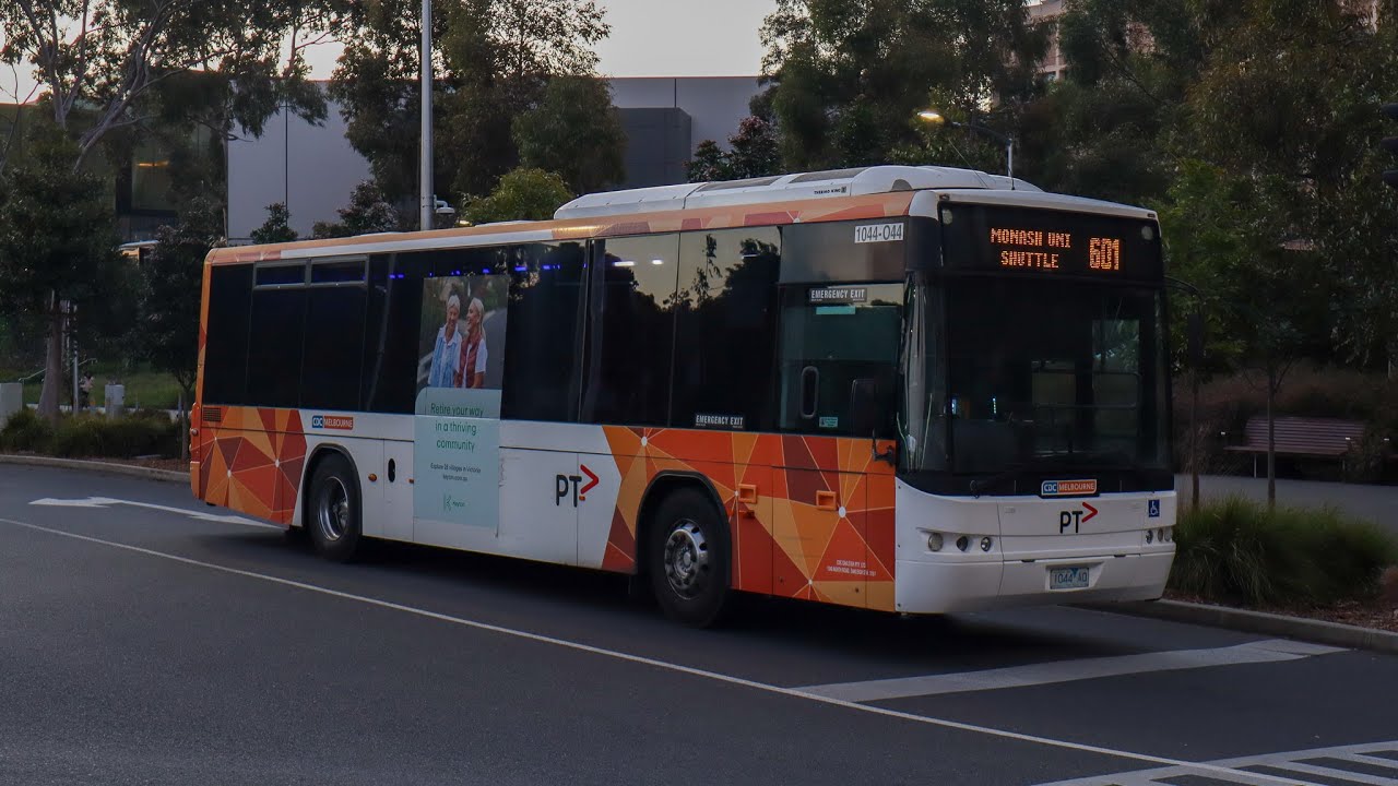 CDC Melbourne Bus O44 Denning Phoenix Low Floor - CAT, Denning ...
