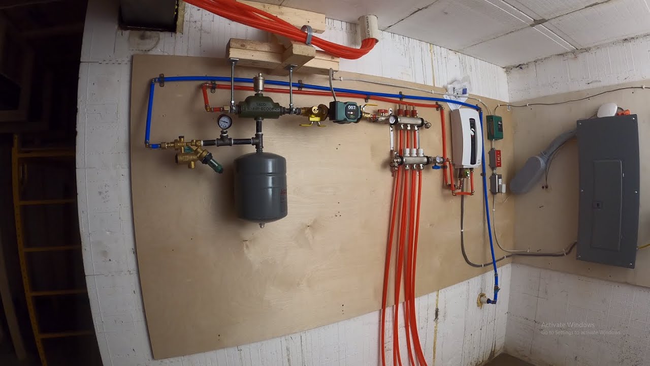 Installing a temporary radiant heat system in my ICF house - YouTube