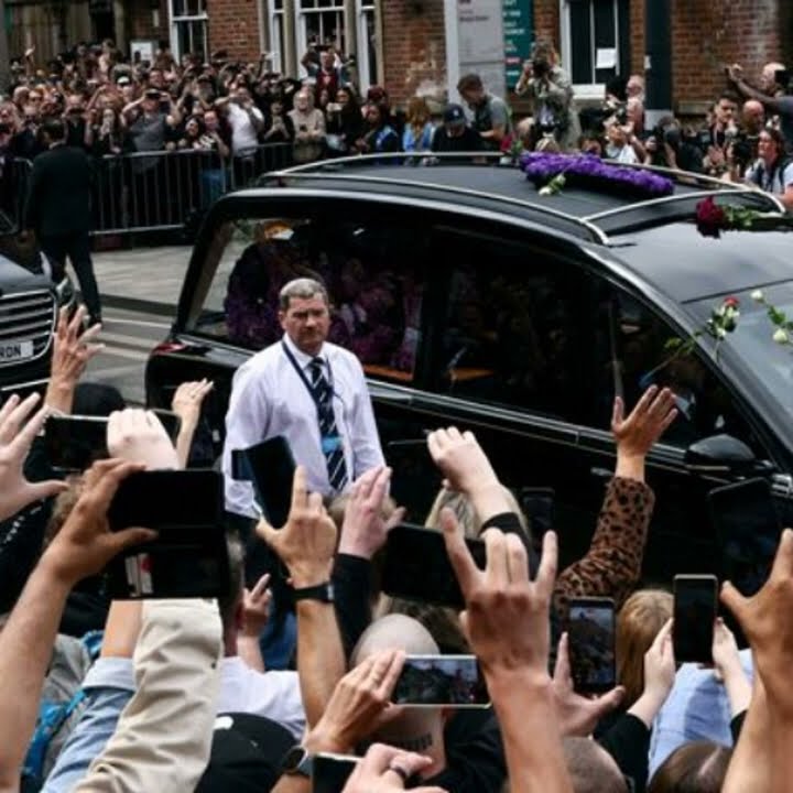 “Prince van de Duisternis, Zoon van Birmingham” R.I.P ...
