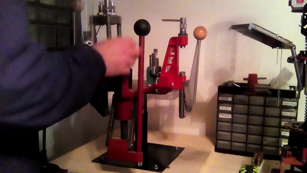 DIY reloading station - YouTube