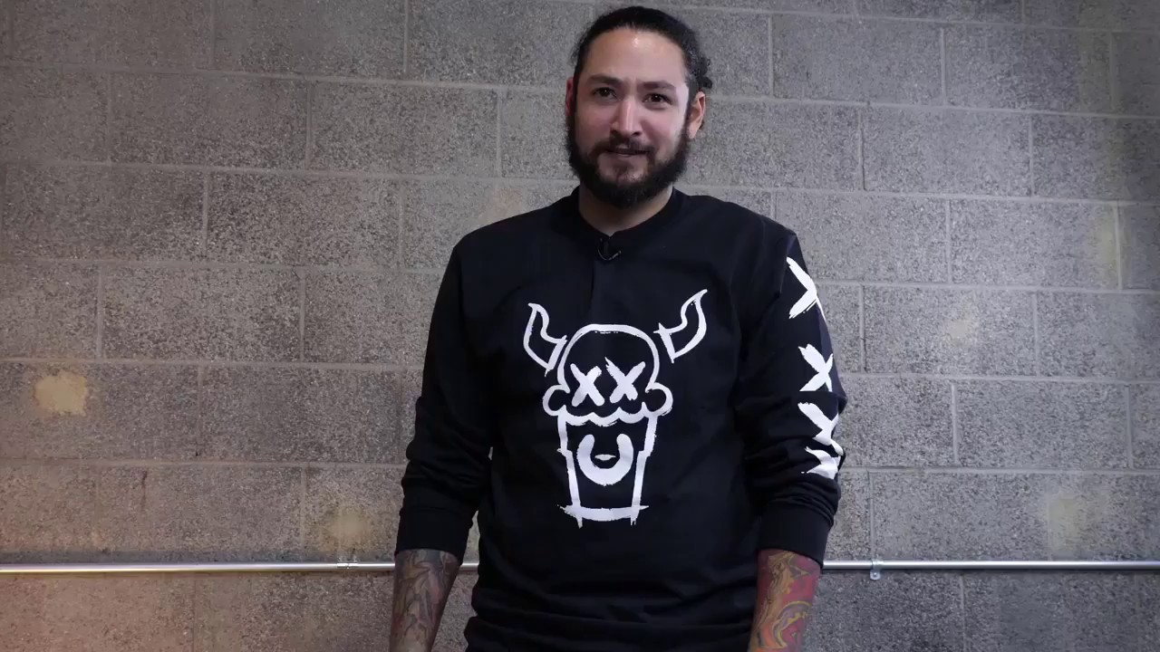 Cow Chop's minute long proposal between Aleks and James (you so fuckin ...